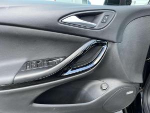 Black Opel Astra 2021 in Taurage, with an engine capacity of 1.20 L and mileage of 159 thousand km for 7800 €, photo 13 on AUTOMOTO.COM.LV