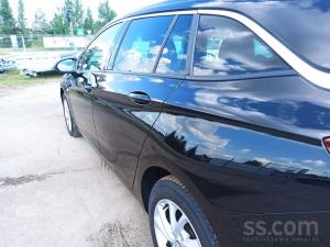 Black Opel Astra 2021 in Daugavpils, with an engine capacity of 1.50 L and mileage of 0 thousand km for 8950 €, photo 13 on AUTOMOTO.COM.LV
