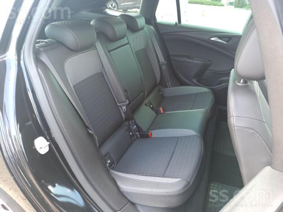Black Opel Astra 2021 in Daugavpils, with an engine capacity of 1.50 L and mileage of 0 thousand km for 8950 €, photo 18 on AUTOMOTO.COM.LV