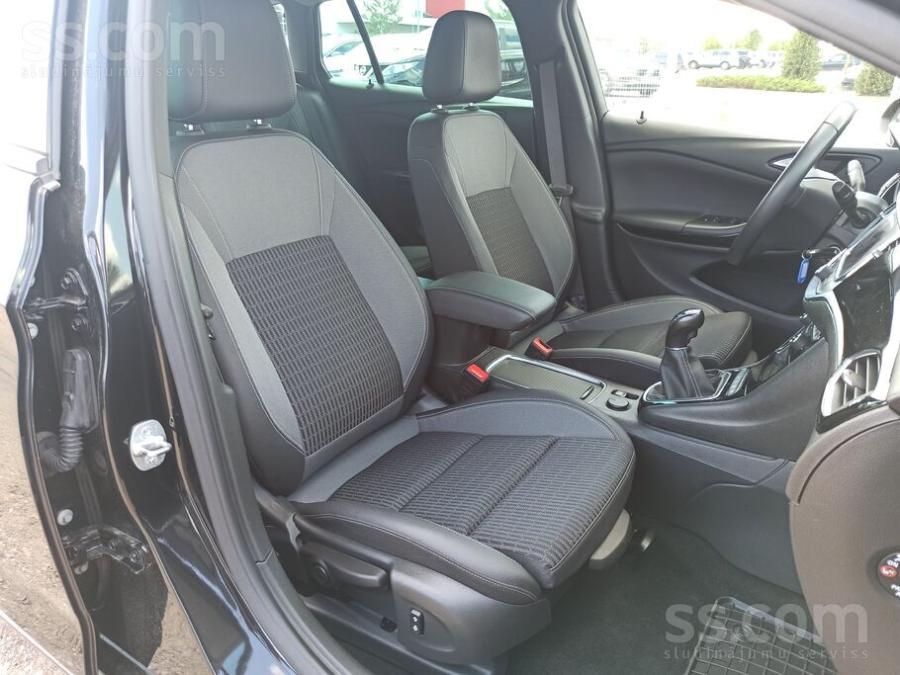 Black Opel Astra 2021 in Daugavpils, with an engine capacity of 1.50 L and mileage of 0 thousand km for 8950 €, photo 19 on AUTOMOTO.COM.LV