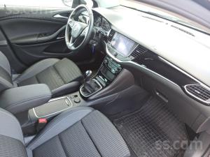 Black Opel Astra 2021 in Daugavpils, with an engine capacity of 1.50 L and mileage of 0 thousand km for 8950 €, photo 20 on AUTOMOTO.COM.LV