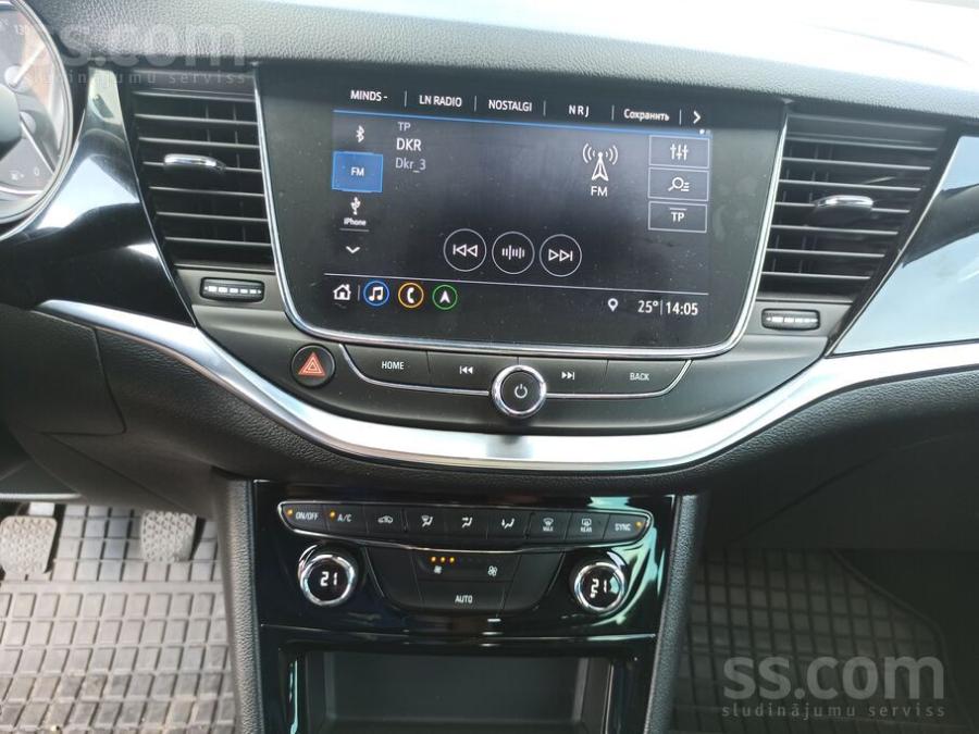 Black Opel Astra 2021 in Daugavpils, with an engine capacity of 1.50 L and mileage of 0 thousand km for 8950 €, photo 28 on AUTOMOTO.COM.LV