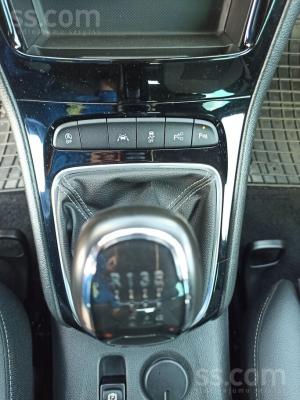 Black Opel Astra 2021 in Daugavpils, with an engine capacity of 1.50 L and mileage of 0 thousand km for 8950 €, photo 30 on AUTOMOTO.COM.LV