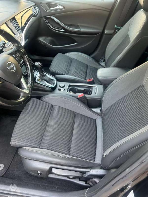 Melns Opel Astra 2021 Marijampole, ar dzinēja tilpumu 1.40 L un nobraukumu 190 tūkst. km par 5490 €, foto 2 vietnē AUTOMOTO.COM.LV
