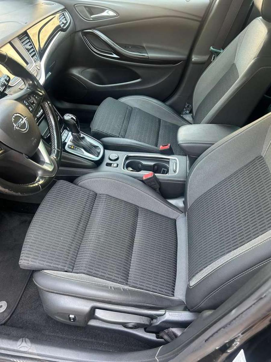 Melns Opel Astra 2021 Marijampole, ar dzinēja tilpumu 1.40 L un nobraukumu 190 tūkst. km par 5490 €, foto 3 vietnē AUTOMOTO.COM.LV