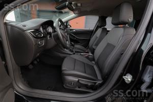 Melns Opel Astra 2021 Jelgava, ar dzinēja tilpumu 1.20 L un nobraukumu 0 tūkst. km par 8750 €, foto 8 vietnē AUTOMOTO.COM.LV