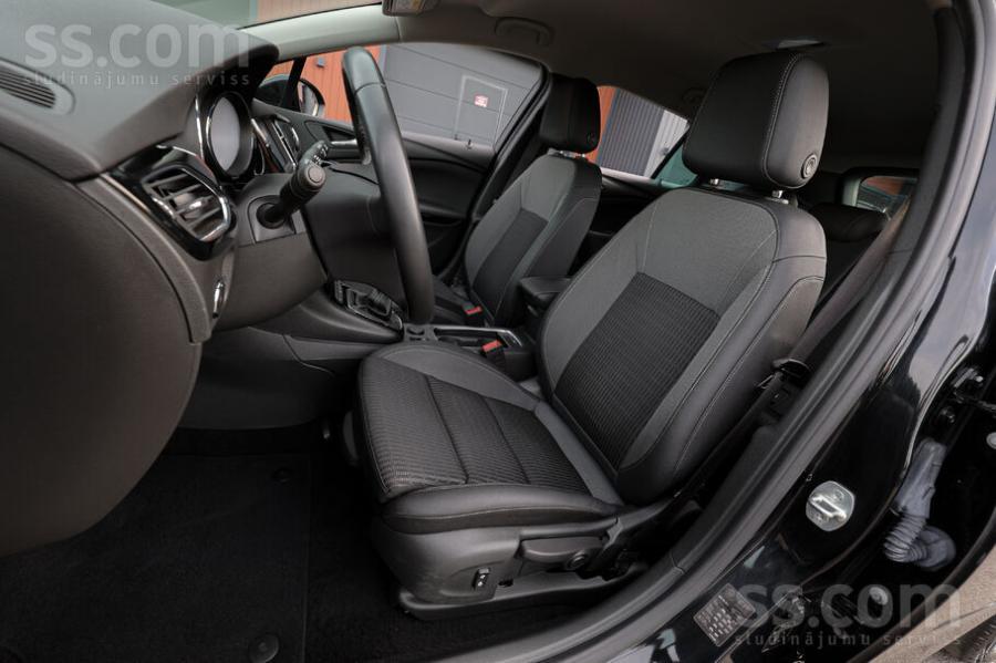 Melns Opel Astra 2021 Jelgava, ar dzinēja tilpumu 1.20 L un nobraukumu 0 tūkst. km par 8750 €, foto 10 vietnē AUTOMOTO.COM.LV