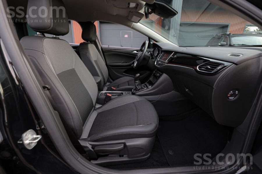 Melns Opel Astra 2021 Jelgava, ar dzinēja tilpumu 1.20 L un nobraukumu 0 tūkst. km par 8750 €, foto 13 vietnē AUTOMOTO.COM.LV
