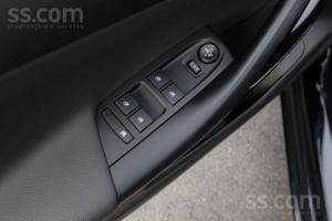 Melns Opel Astra 2021 Jelgava, ar dzinēja tilpumu 1.20 L un nobraukumu 0 tūkst. km par 8750 €, foto 29 vietnē AUTOMOTO.COM.LV