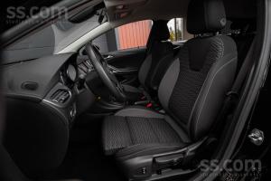 Melns Opel Astra 2021 Jelgava, ar dzinēja tilpumu 1.20 L un nobraukumu 0 tūkst. km par 8750 €, foto 14 vietnē AUTOMOTO.COM.LV