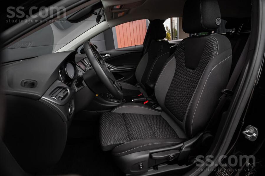 Melns Opel Astra 2021 Jelgava, ar dzinēja tilpumu 1.20 L un nobraukumu 0 tūkst. km par 8750 €, foto 14 vietnē AUTOMOTO.COM.LV