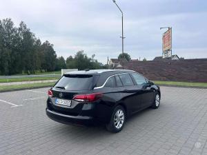 Black Opel Astra 2021 in Marijampole, with an engine capacity of 1.34 L and mileage of 190 thousand km for 5590 €, photo 8 on AUTOMOTO.COM.LV