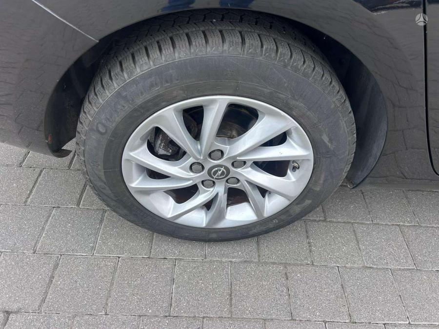 Black Opel Astra 2021 in Marijampole, with an engine capacity of 1.34 L and mileage of 190 thousand km for 5590 €, photo 17 on AUTOMOTO.COM.LV