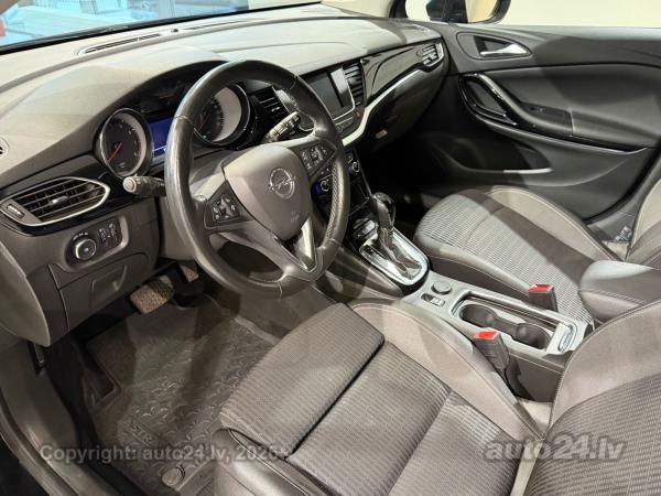 Black Opel Astra 2022 in Tallinn, with an engine capacity of 1.30 L and mileage of 73 thousand km for 15990 €, photo 8 on AUTOMOTO.COM.LV