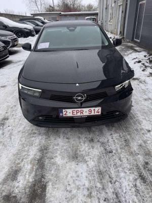 Black Opel Astra 2023 in Vilnius, with an engine capacity of 1.20 L and mileage of 57 thousand km for 9317 €, photo 4 on AUTOMOTO.COM.LV