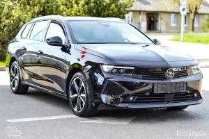 Melns Opel Astra 2023 Kretinga, ar dzinēja tilpumu 1.50 L un nobraukumu 11 tūkst. km par 18900 €, foto 5 vietnē AUTOMOTO.COM.LV