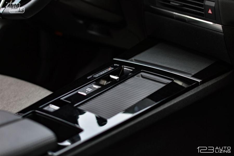 Melns Opel Astra 2023 Kretinga, ar dzinēja tilpumu 1.50 L un nobraukumu 11 tūkst. km par 18900 €, foto 15 vietnē AUTOMOTO.COM.LV
