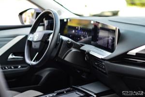 Melns Opel Astra 2023 Kretinga, ar dzinēja tilpumu 1.50 L un nobraukumu 11 tūkst. km par 18900 €, foto 19 vietnē AUTOMOTO.COM.LV