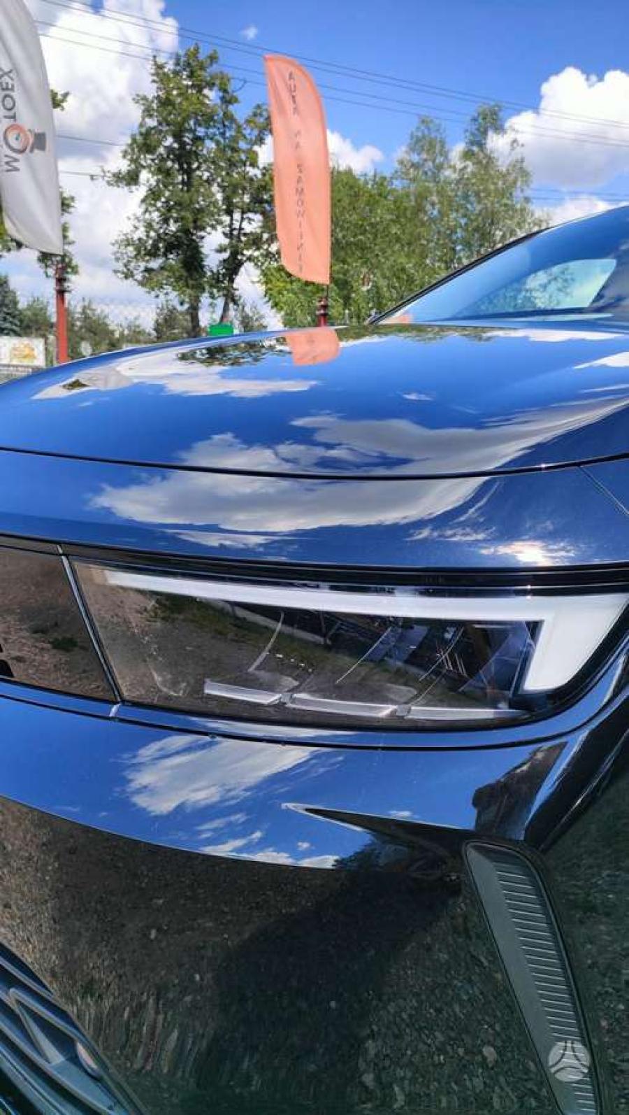 Black Opel Astra 2023 in Vilnius, with an engine capacity of 1.50 L and mileage of 78 thousand km for 18392 €, photo 28 on AUTOMOTO.COM.LV