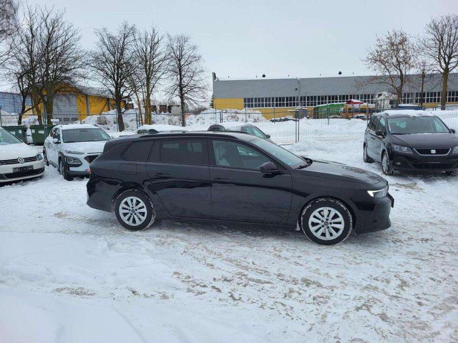 Melns Opel Astra 2024 Klaipėda, ar dzinēja tilpumu 1.50 L un nobraukumu 85 tūkst. km par 17900 €, foto 4 vietnē AUTOMOTO.COM.LV