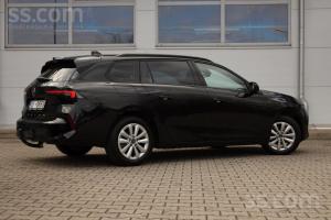Melns Opel Astra 2024 Rīga, ar dzinēja tilpumu 1.20 L un nobraukumu 0 tūkst. km par 13995 €, foto 8 vietnē AUTOMOTO.COM.LV