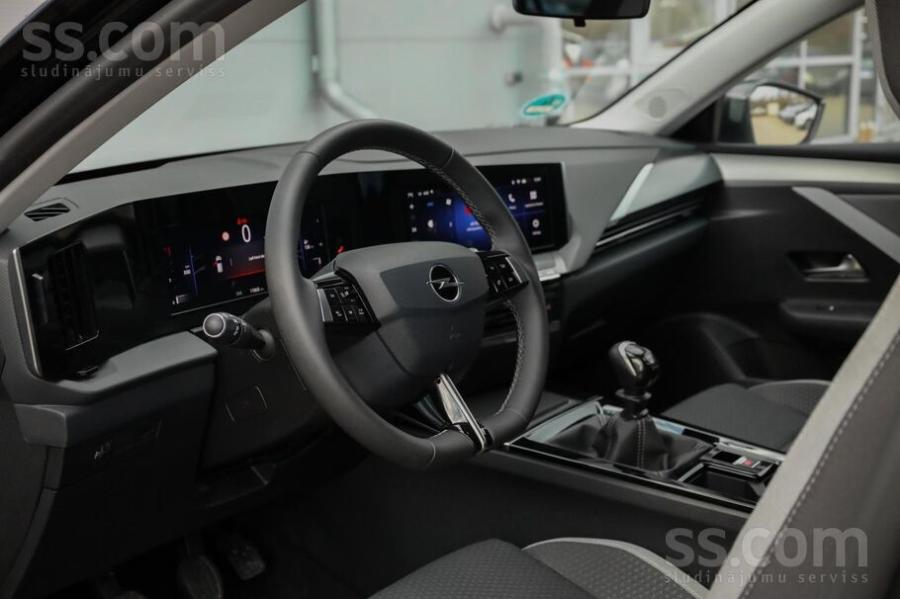 Melns Opel Astra 2024 Rīga, ar dzinēja tilpumu 1.20 L un nobraukumu 0 tūkst. km par 13995 €, foto 10 vietnē AUTOMOTO.COM.LV