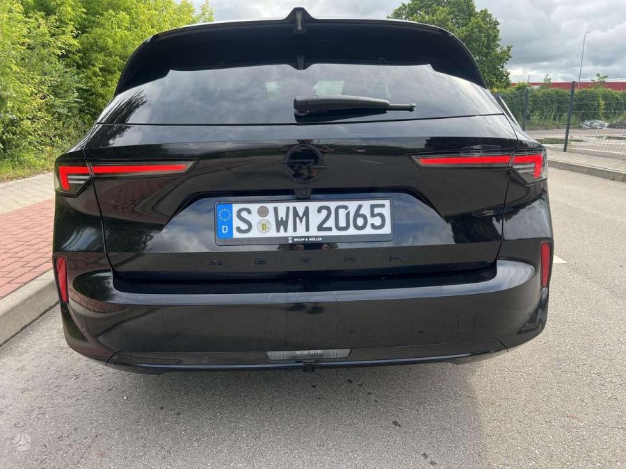 Melns Opel Astra 2024 Telšiai, ar dzinēja tilpumu 1.50 L un nobraukumu 97 tūkst. km par 16940 €, foto 8 vietnē AUTOMOTO.COM.LV