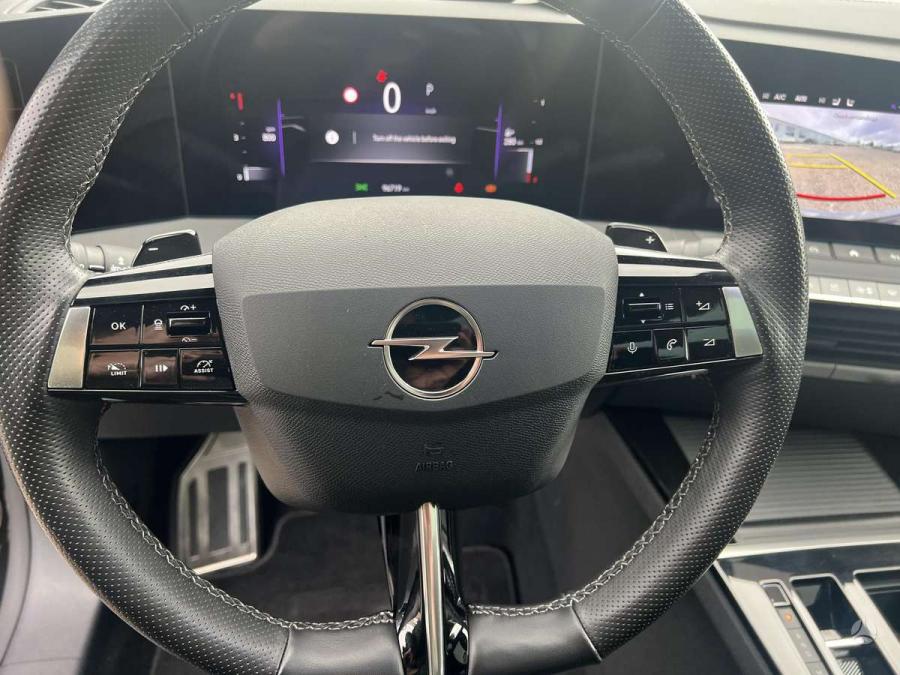 Melns Opel Astra 2024 Telšiai, ar dzinēja tilpumu 1.50 L un nobraukumu 97 tūkst. km par 16940 €, foto 13 vietnē AUTOMOTO.COM.LV