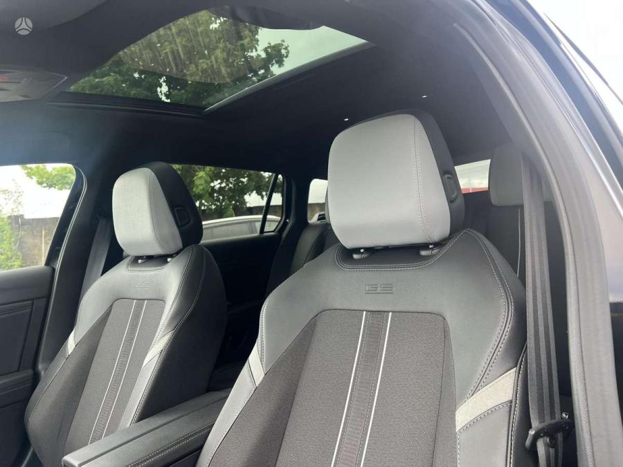 Melns Opel Astra 2024 Telšiai, ar dzinēja tilpumu 1.50 L un nobraukumu 97 tūkst. km par 16940 €, foto 17 vietnē AUTOMOTO.COM.LV