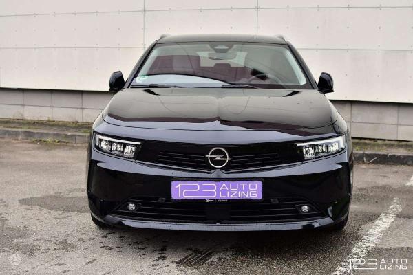 Black Opel Astra 2024 in Kretinga, with an engine capacity of 1.50 L and mileage of 62 thousand km for 15999 €, photo 3 on AUTOMOTO.COM.LV
