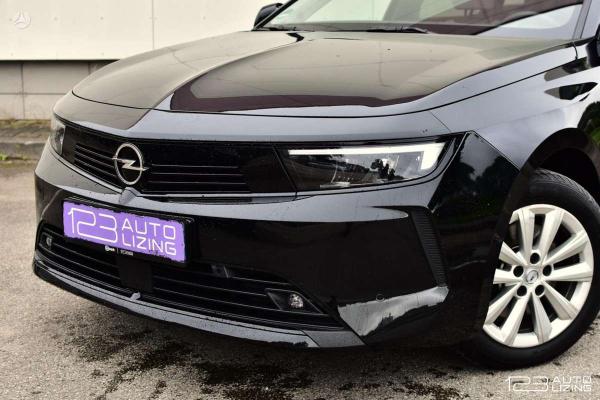 Black Opel Astra 2024 in Kretinga, with an engine capacity of 1.50 L and mileage of 62 thousand km for 15999 €, photo 4 on AUTOMOTO.COM.LV