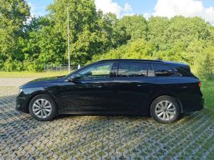 Black Opel Astra 2024 in Kaunas, with an engine capacity of 1.20 L and mileage of 59 thousand km for 15900 €, photo 10 on AUTOMOTO.COM.LV