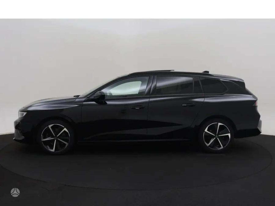 Black Opel Astra 2024 in Vilnius, with an engine capacity of 1.50 L and mileage of 216 thousand km for 12800 €, photo 10 on AUTOMOTO.COM.LV