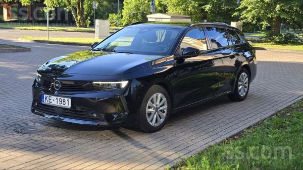 Black Opel Astra 2025 in Riga, with an engine capacity of 1.20 L and mileage of 15 thousand km for 20200 €, photo 1 on AUTOMOTO.COM.LV