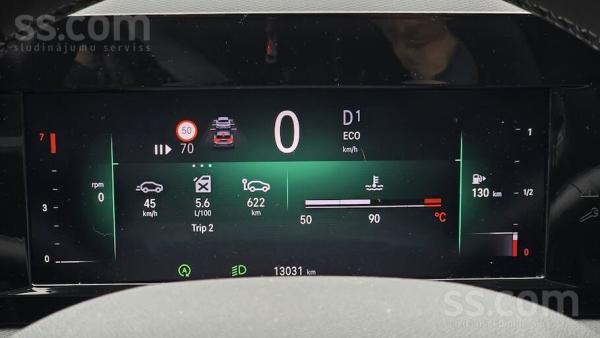 Black Opel Astra 2025 in Riga, with an engine capacity of 1.20 L and mileage of 15 thousand km for 20200 €, photo 8 on AUTOMOTO.COM.LV
