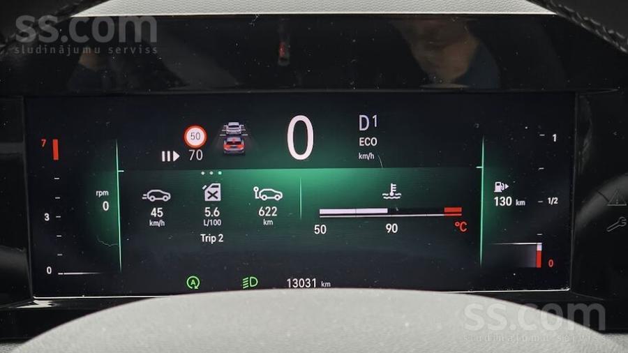 Black Opel Astra 2025 in Riga, with an engine capacity of 1.20 L and mileage of 15 thousand km for 20200 €, photo 9 on AUTOMOTO.COM.LV