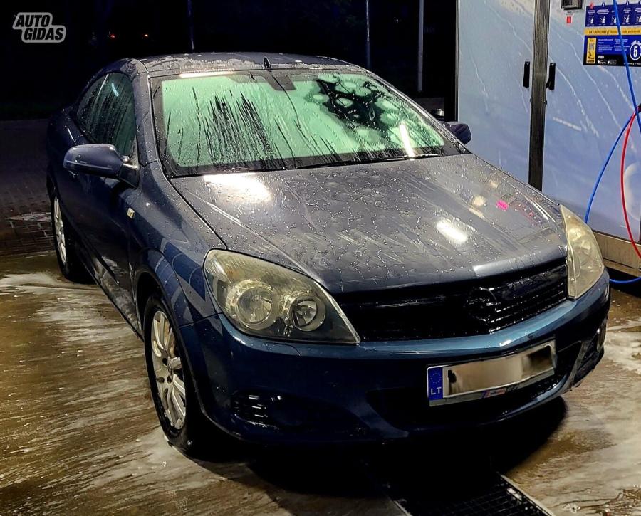 Zils Opel Astra 2007 Viļņa, ar dzinēja tilpumu 1.90 L un nobraukumu 440 tūkst. km par 1100 €, foto 5 vietnē AUTOMOTO.COM.LV
