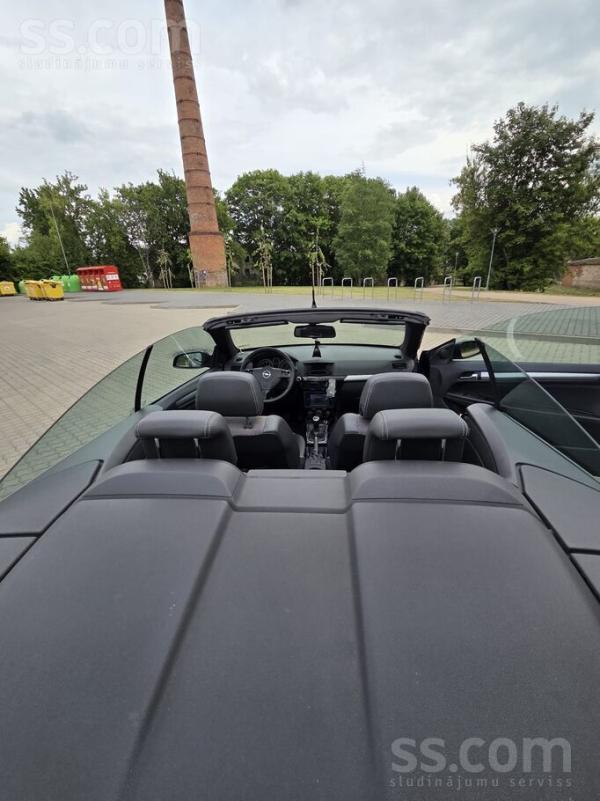 Zils Opel Astra 2007 Jelgava, ar dzinēja tilpumu 1.90 L un nobraukumu 278 tūkst. km par 3600 €, foto 4 vietnē AUTOMOTO.COM.LV