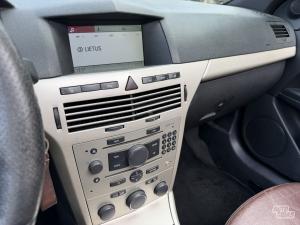 Zils Opel Astra 2007 Viļņa, ar dzinēja tilpumu 1.90 L un nobraukumu 372 tūkst. km par 1150 €, foto 11 vietnē AUTOMOTO.COM.LV