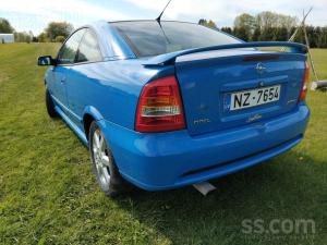 Blue Opel Astra 2000 in Riga, with an engine capacity of 1.80 L and mileage of 174 thousand km for 1350 €, photo 6 on AUTOMOTO.COM.LV