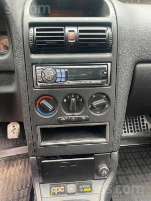 Zils Opel Astra 2000 Rīga, ar dzinēja tilpumu 2.00 L un nobraukumu 300 tūkst. km par 3500 €, foto 5 vietnē AUTOMOTO.COM.LV