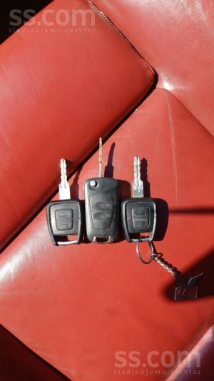 Zils Opel Astra 2000 Liepāja, ar dzinēja tilpumu 1.80 L un nobraukumu 348 tūkst. km par 750 €, foto 12 vietnē AUTOMOTO.COM.LV