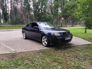 Blue Opel Astra 2000 in Saldus, with an engine capacity of 1.80 L and mileage of 356 thousand km for 1150 €, photo 3 on AUTOMOTO.COM.LV