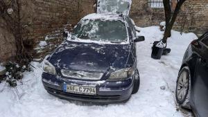 Blue Opel Astra 2003 in Vilnius, with an engine capacity of 0.00 L and mileage of 300 thousand km for 450 €, photo  on AUTOMOTO.COM.LV