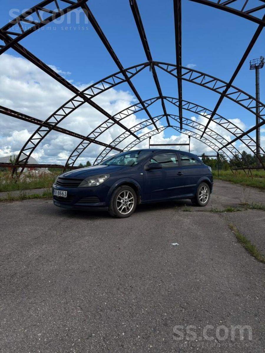 Blue Opel Astra 2005 in Saldus, with an engine capacity of 1.70 L and mileage of 0 thousand km for 1000 €, photo 1 on AUTOMOTO.COM.LV