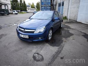 Zils Opel Astra 2005 Rīga, ar dzinēja tilpumu 1.90 L un nobraukumu 428 tūkst. km par 1790 €, foto  vietnē AUTOMOTO.COM.LV