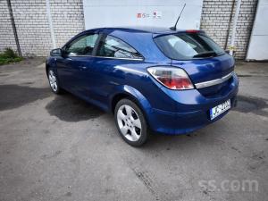 Zils Opel Astra 2005 Rīga, ar dzinēja tilpumu 1.90 L un nobraukumu 428 tūkst. km par 1790 €, foto 4 vietnē AUTOMOTO.COM.LV