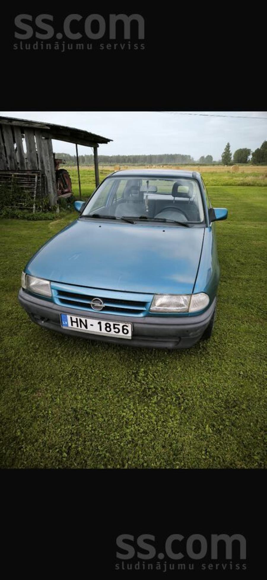 Zils Opel Astra 1993 Preiļi, ar dzinēja tilpumu 1.60 L un nobraukumu 154 tūkst. km par 1150 €, foto 1 vietnē AUTOMOTO.COM.LV
