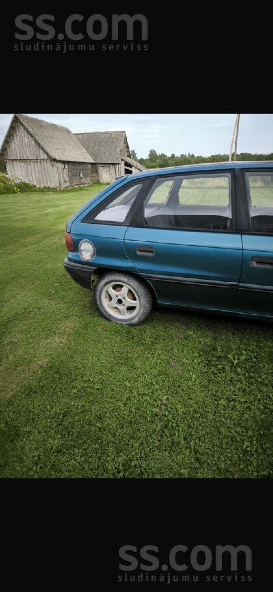 Zils Opel Astra 1993 Preiļi, ar dzinēja tilpumu 1.60 L un nobraukumu 154 tūkst. km par 1150 €, foto 4 vietnē AUTOMOTO.COM.LV