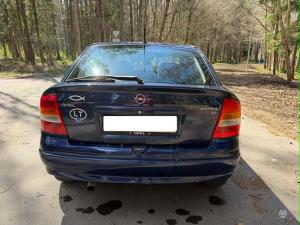 Blue Opel Astra 1998 in Kursenai, with an engine capacity of 1.60 L and mileage of 221 thousand km for 750 €, photo  on AUTOMOTO.COM.LV